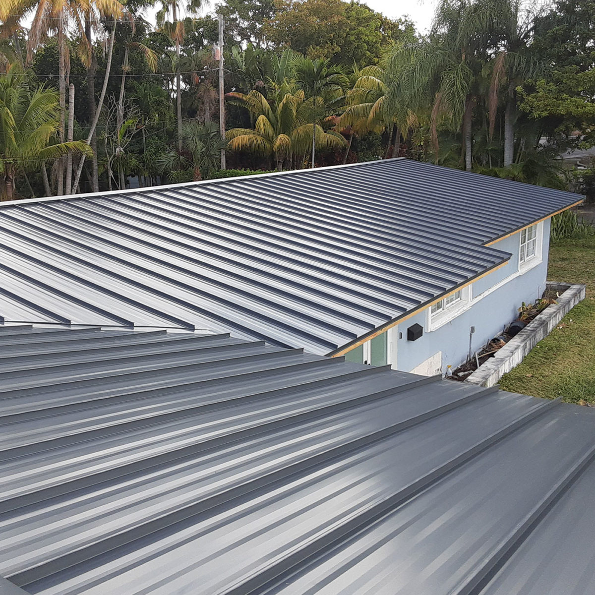 Villa 900 - Quintero Roofing
